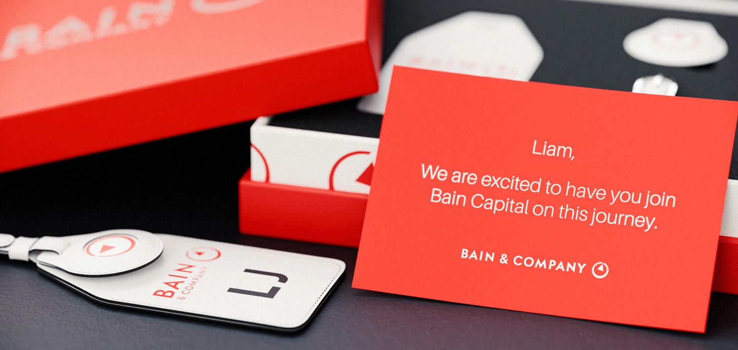 Apple AirTag Luggage Tag Gift Set | GildedBox